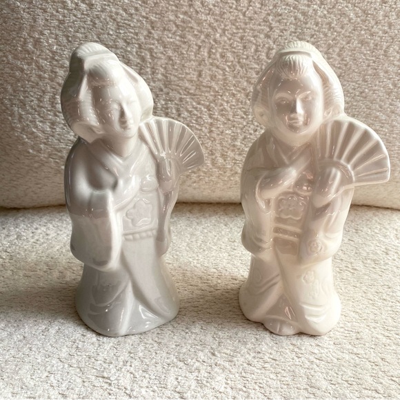 Vintage | Accents | Vintage Pair White Ceramic Geisha Girl Planters ...